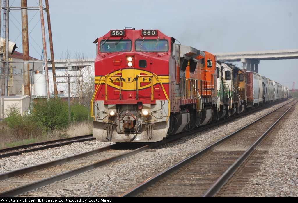 BNSF 560, 538, 1518, 1500 & 3171